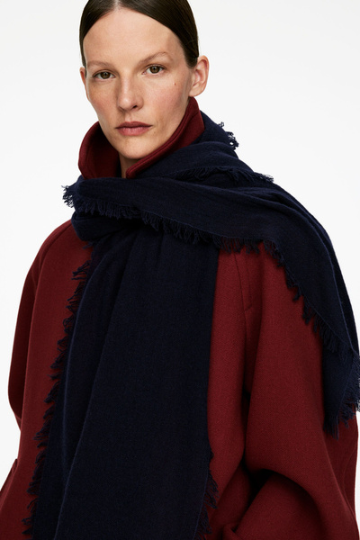 Light Wool Scarf – Dark Blue – Women – ARKET DK