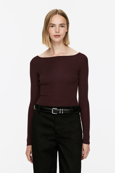 Wool Blend Off-Shoulder Top – Dark Red – Women – ARKET CH