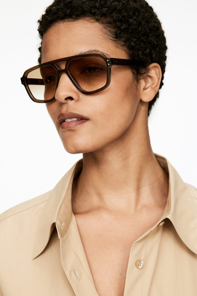 Monokel Jet Sunglasses – Brown – Women – ARKET EU