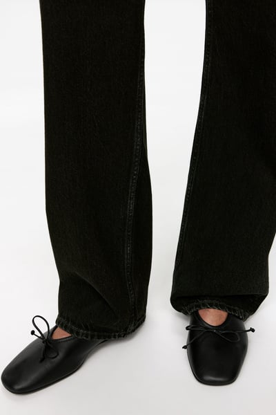 Leather Ballet Flats – Black – Women – ARKET NL