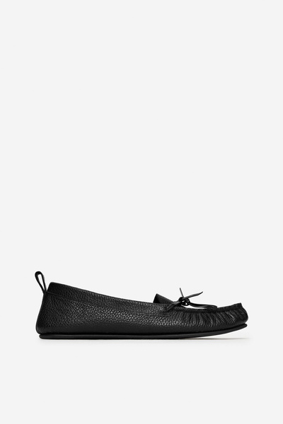 Mocasines de piel – Negro – Women – ARKET ES