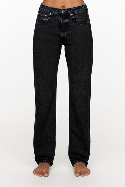 SNOW Straight Jeans – Washed Black – Women – ARKET GB