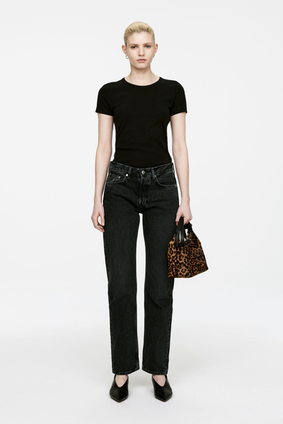 SNOW Straight Jeans – Washed Black – Women – ARKET WW