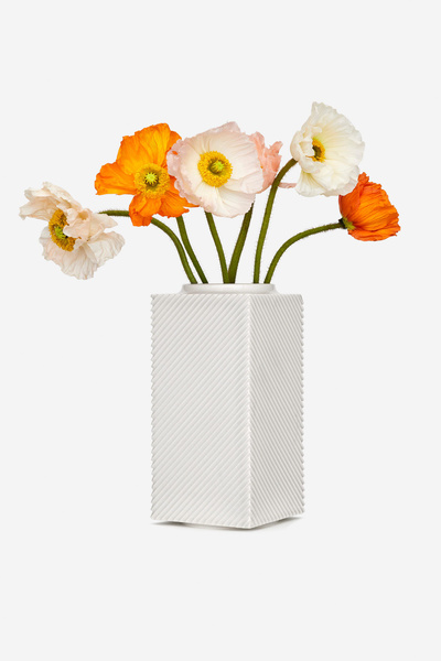 Square-Shaped Vase 24 cm – Off White – Homeware – ARKET NL